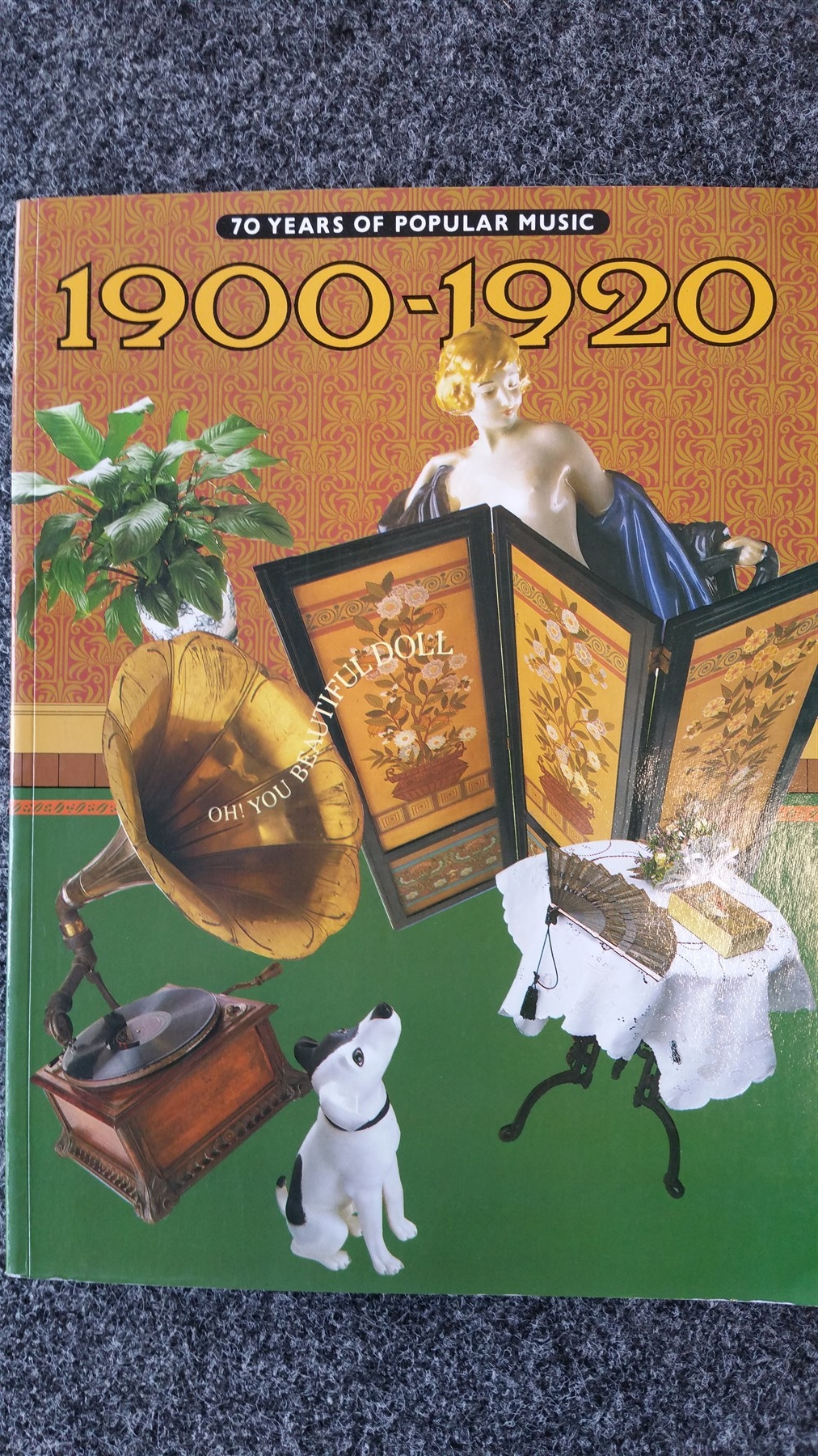 HW Audio:. Book- 70 Years Of Popular Music 1900-1920 16407