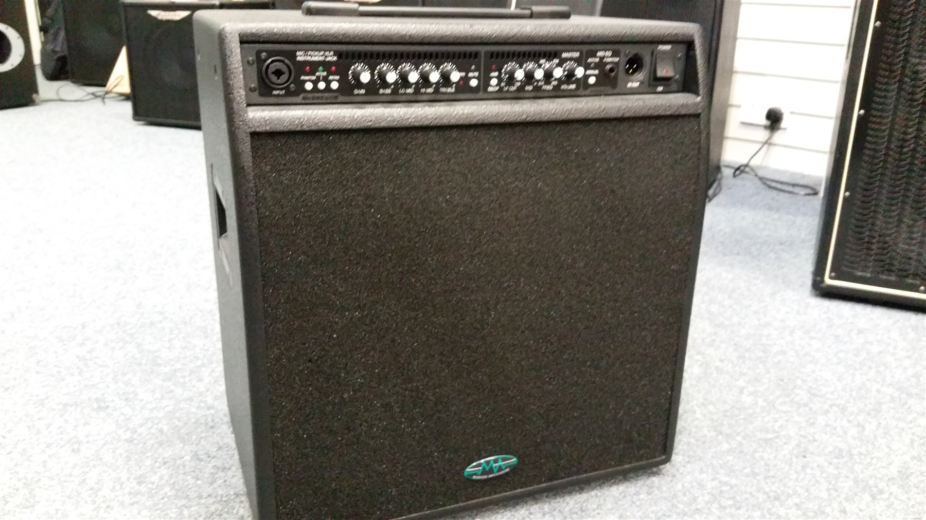 HW Audio:. Mcgregor Bass Mate 650 Bass Combo