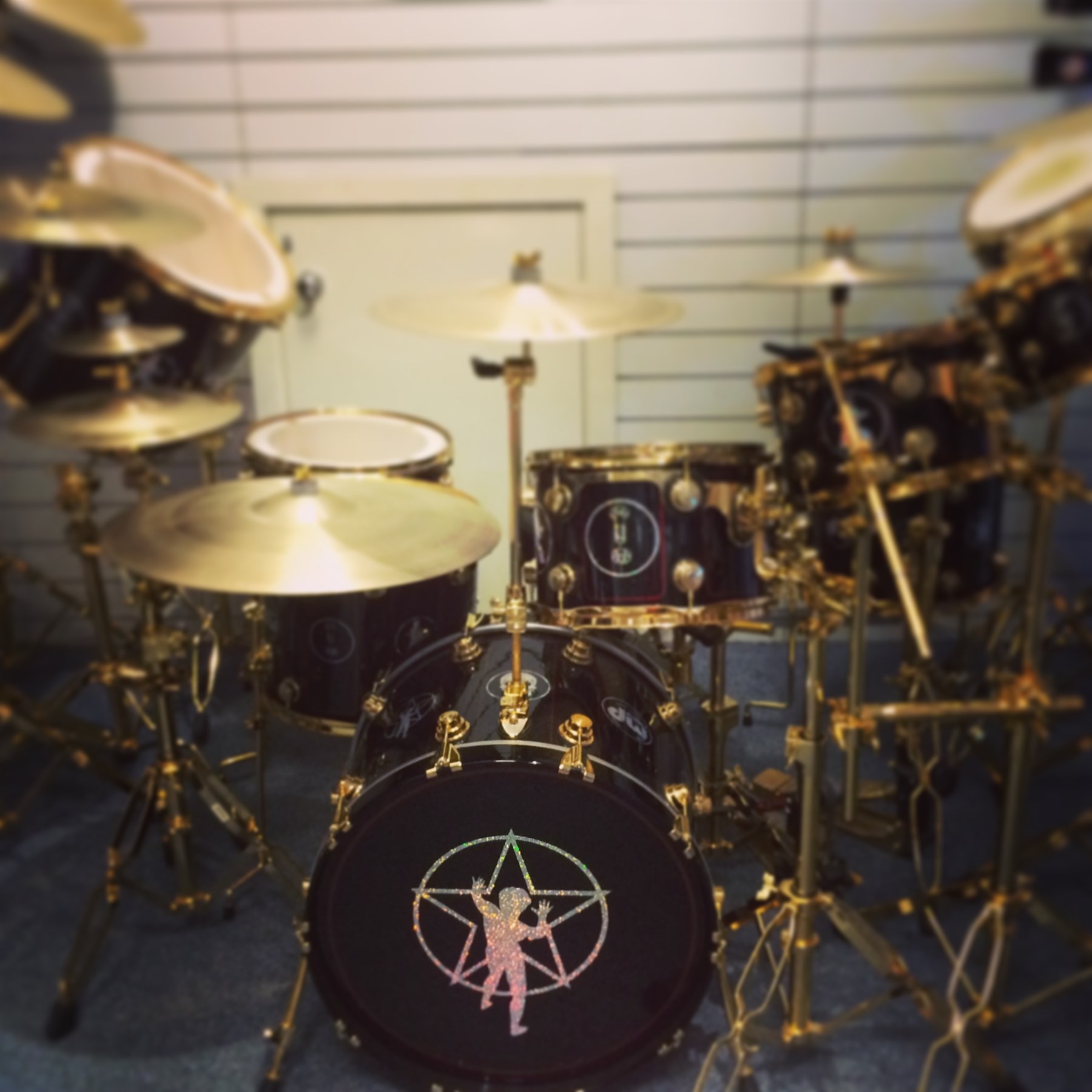 HW Audio:. DW Limited Edition Neil Peart Rush R30 Drum Kit - Used, Rush R30