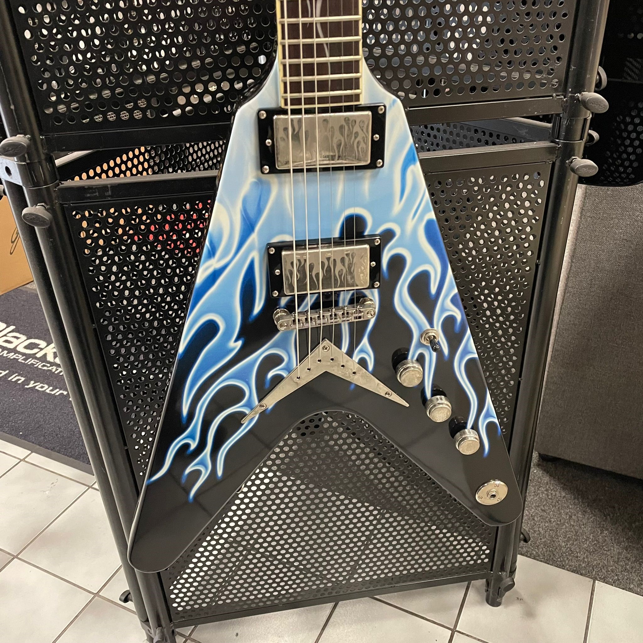 HW Audio:. Dean Inferno Flame Flying V - Used