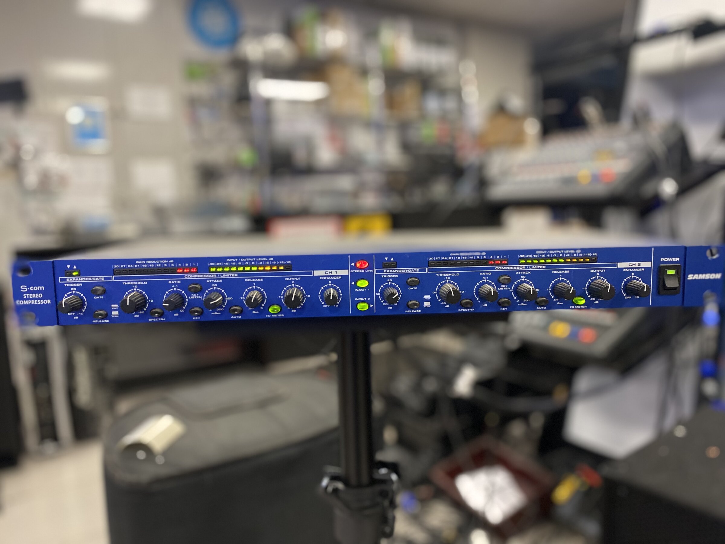 HW Audio:. Samson S-Com Compressor